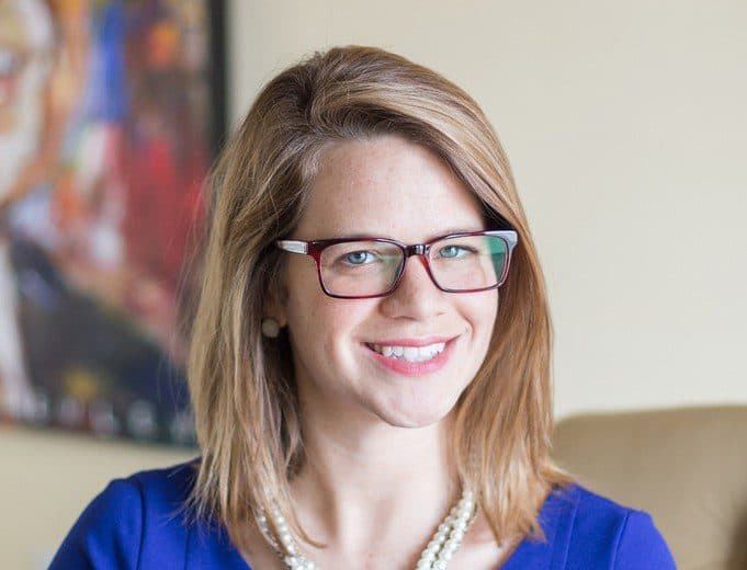 Amy Vowell Brooker Сара Воуэлл